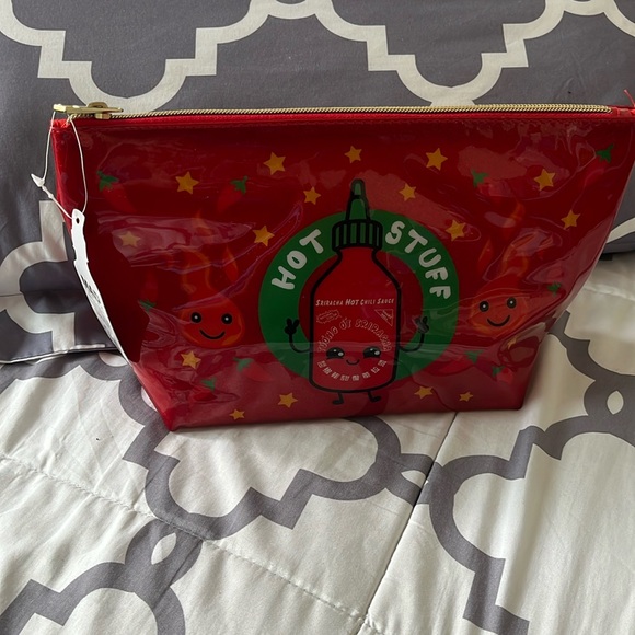 MAD Engine | Bags | Siracha Hot Chili Sauce Cosmetic Bag Nwt | Poshmark